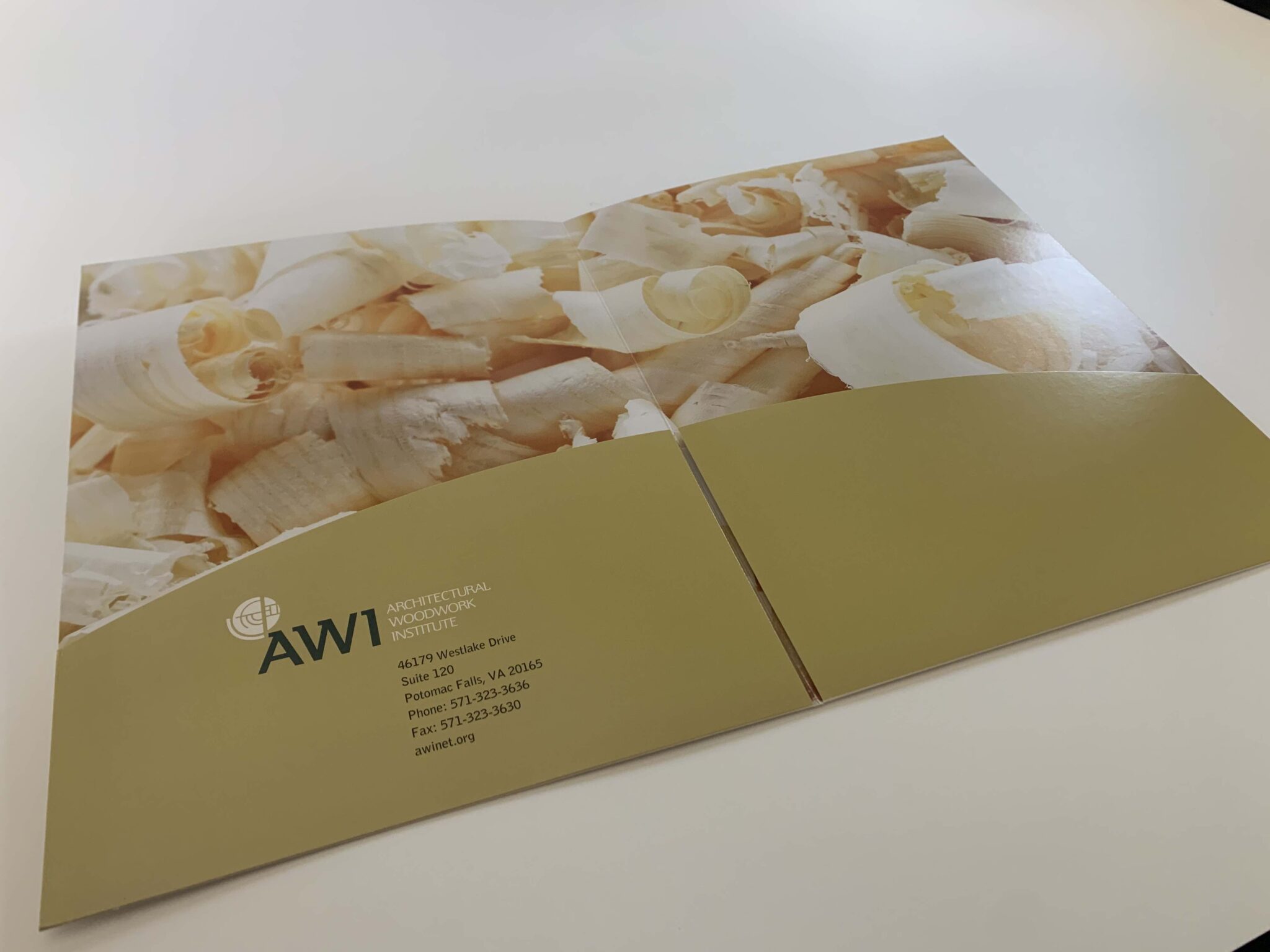 Exploring the Versatile Uses of Custom-Printed Pocket Folders ...