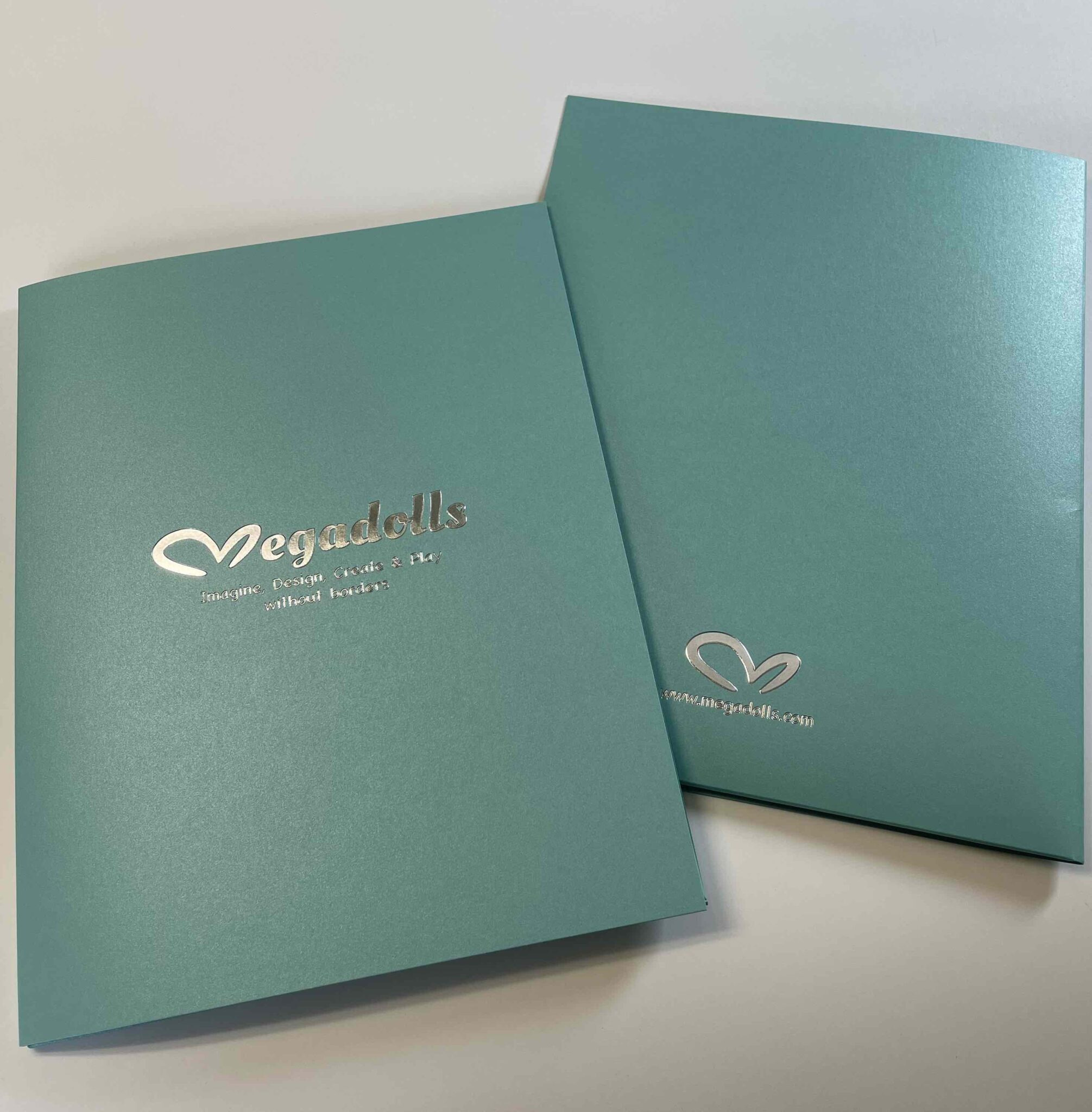 Exploring the Versatile Uses of Custom-Printed Pocket Folders ...